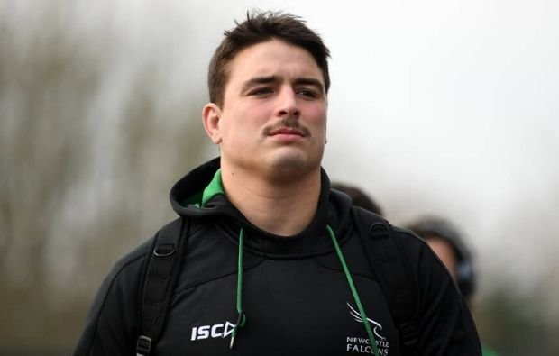 James Hanson leaves Gloucester as Santiago Socino joins | Ultimate ...