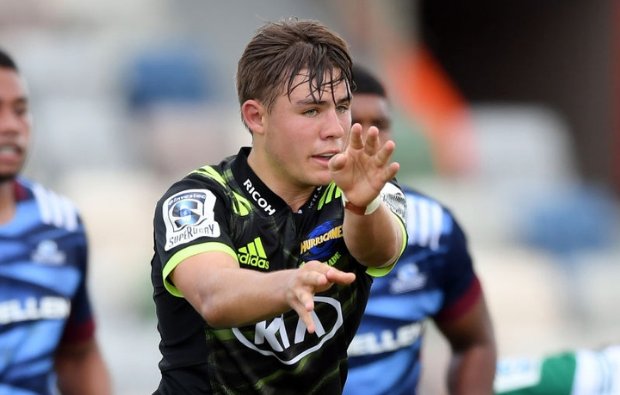 Hurricanes sign NZ Under 20s first-five | Ultimate Rugby Players, News ...