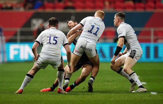 Aaron Reed red-carded for a high shot on Morahan | Ultimate Rugby ...
