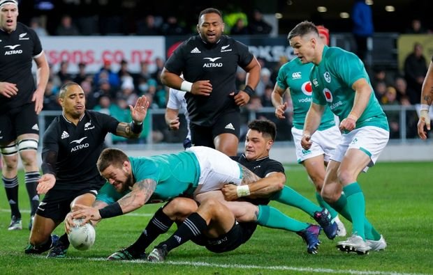 Watch as Porter scores early to give Ireland the lead | Ultimate Rugby ...