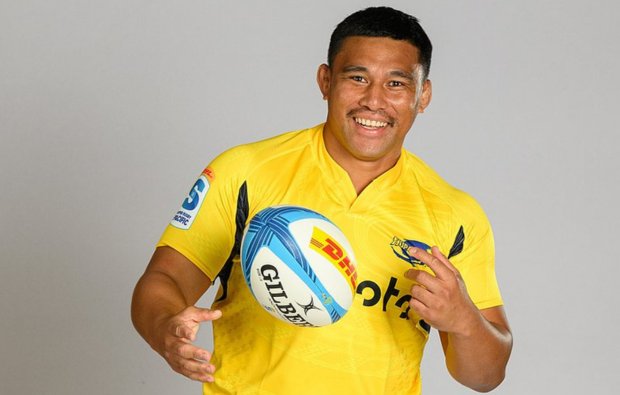 Xavier Numia Recommits to Hurricanes Through 2027 | Ultimate Rugby ...