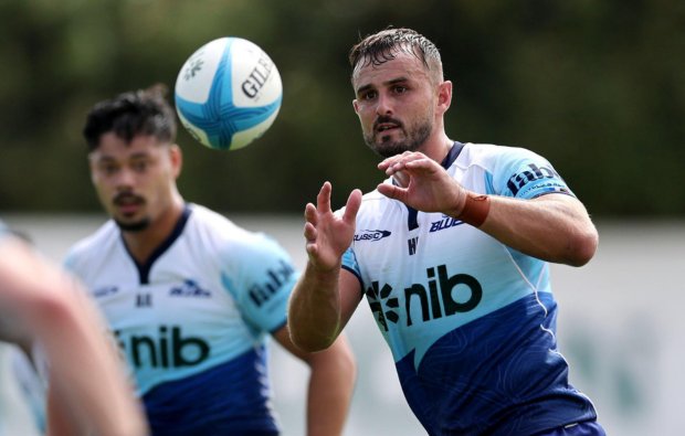 Blues name strong combination to take on Hurricanes in Wellington ...