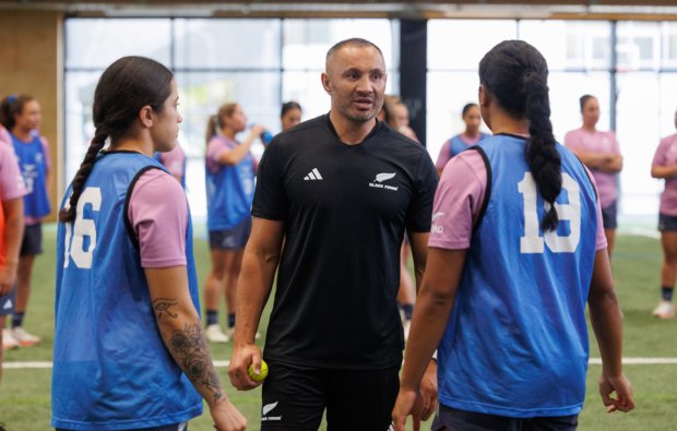 Riki Flutey joins the Black Ferns | Ultimate Rugby Players, News ...